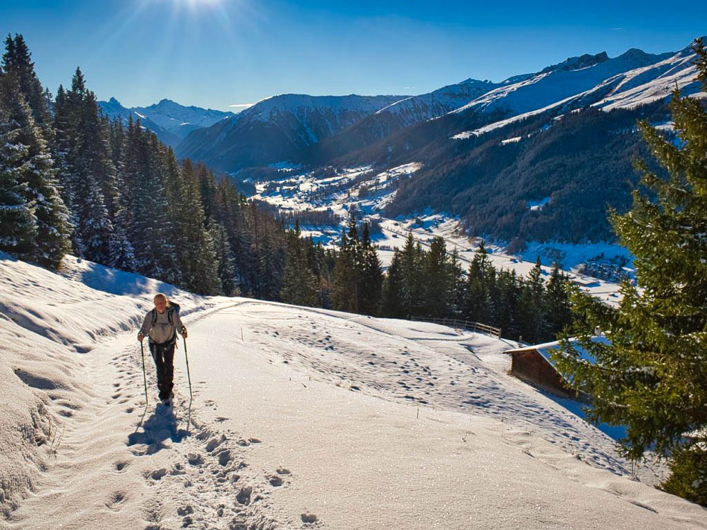 Eine winterliche Wanderung über die Ischalp – Rohkost- und Tourentagebuch